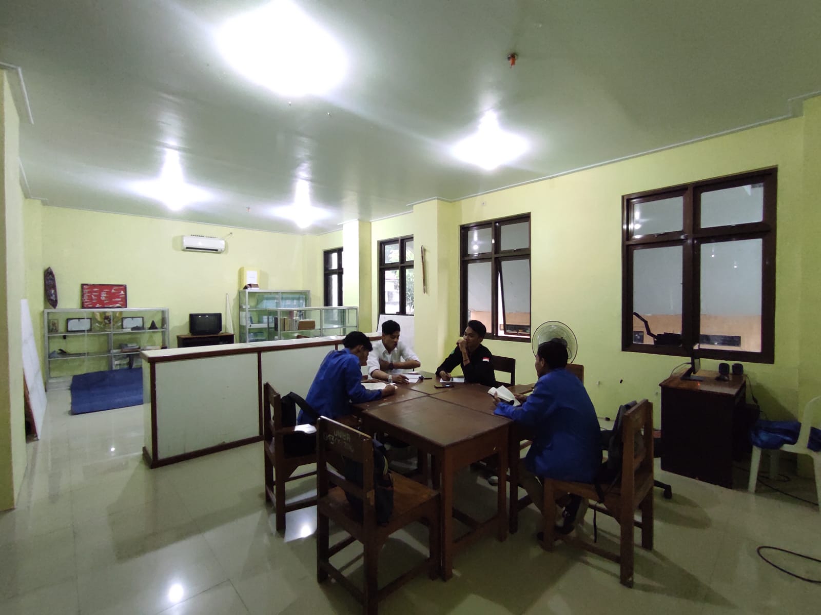 Fasilitas – Pendidikan Sejarah